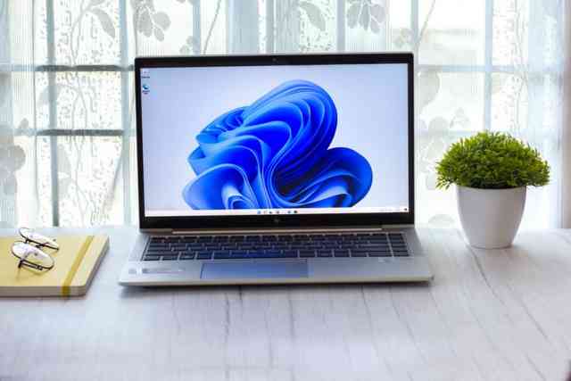 Fake Windows 11 Upgrade Installs Malware & Steals Information | Trend ...