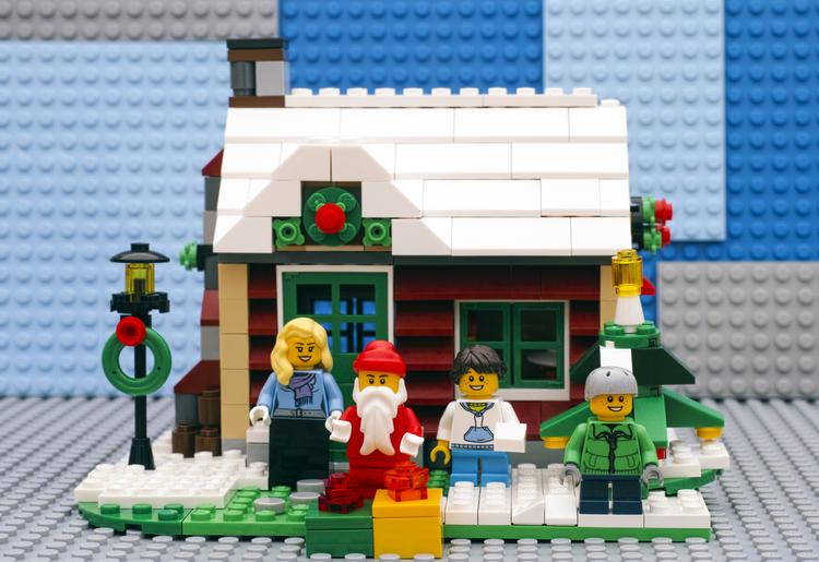Winburnev Scam (Fake LEGO Sales Ads on Facebook) | Trend Micro News