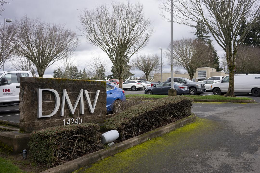 Watch Out for These DMV Text Toll Scams | Trend Micro News