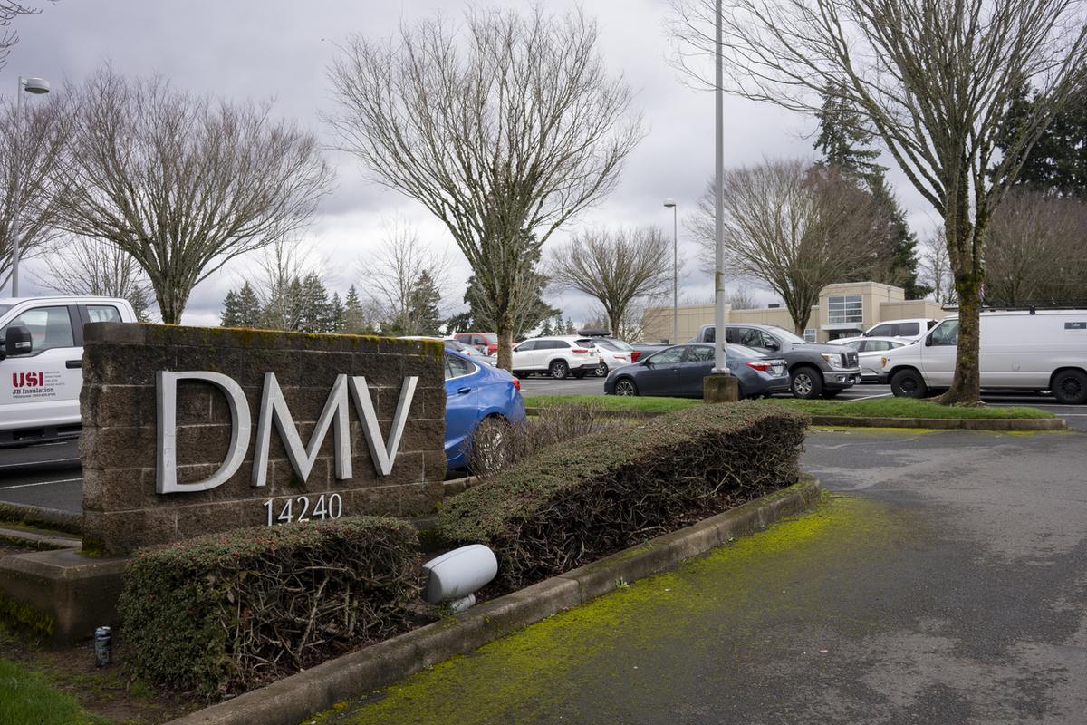 Watch Out for These DMV Text Toll Scams | Trend Micro News