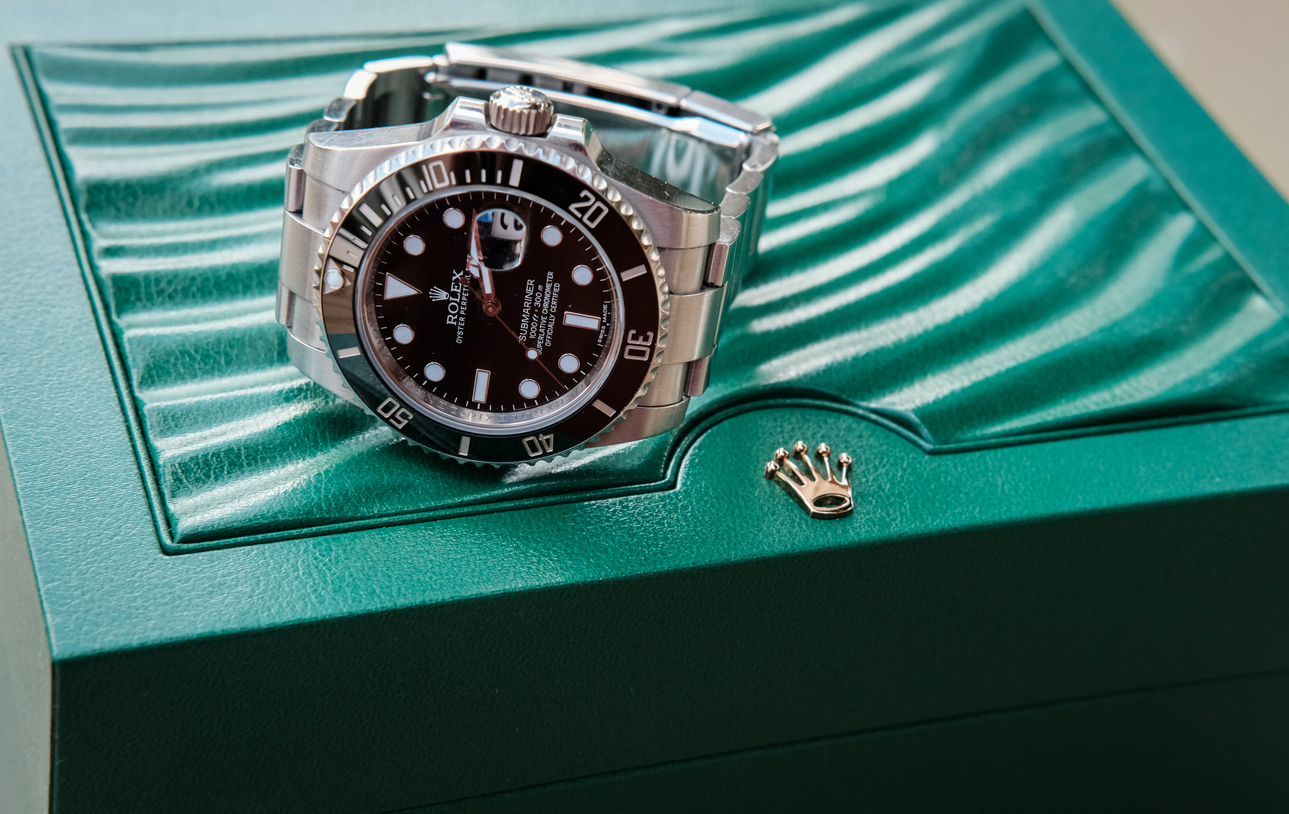 Rolex Black Friday, Spotify, USPS, and AUPost: Top Scams of the Week ...